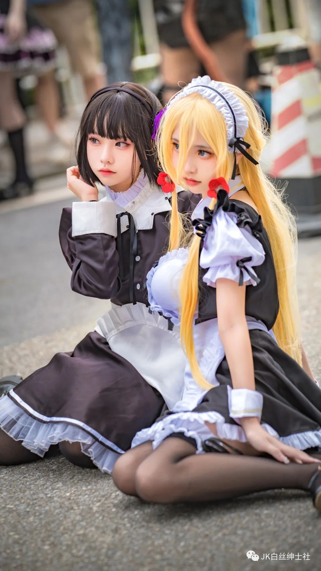 cos：神明所创造的少女们亜璃子和灯露椎女仆场照 - 游戏 - TapTap