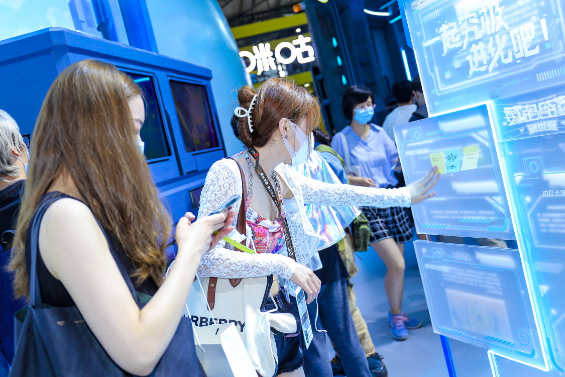 【chinajoy】数码宝贝：新世纪展台的高能瞬间，危险危险~ 数码宝贝：新世纪公告栏 Taptap 数码宝贝：新世纪论坛